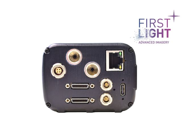 High speed and low noise SWIR InGaAs camera | Contact INNOVIDEA