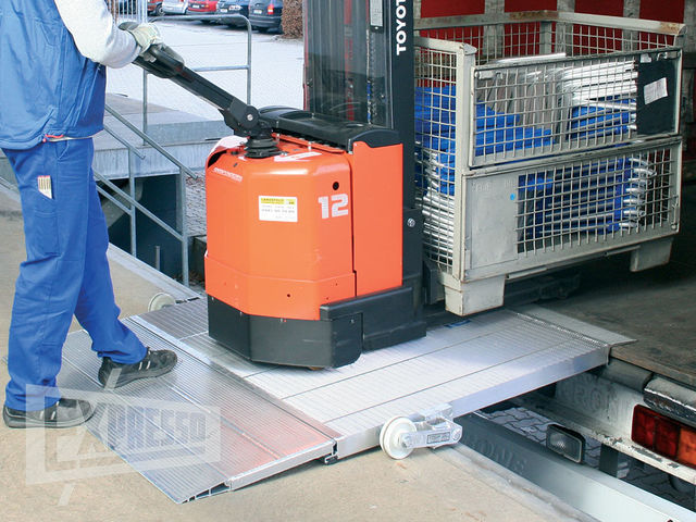 Quotes for Platform bridge | Industry Plaza